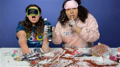 مری و ایزی چالش جدید اسلایم با چشم بسته