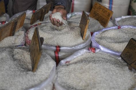Pemerintah Naikkan Patokan Harga Beras Paling Mahal Rp 14 800 Per Kg
