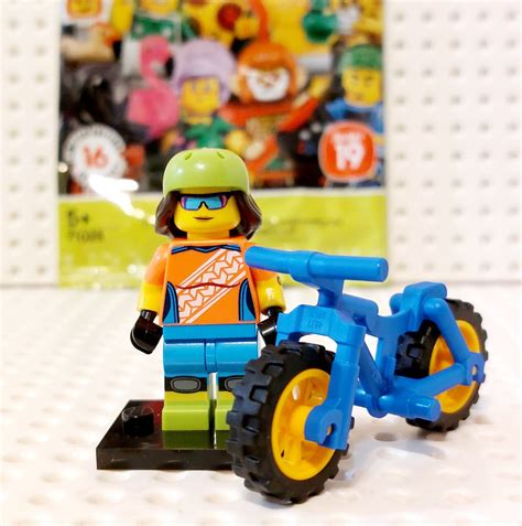 全新已開袋確認 未砌 Lego 71025 Series 19 Minifigures 單車 人仔 ，齊蛋紙 蛋袋 底板 配件 興趣及遊戲 玩具 And 遊戲類 Carousell