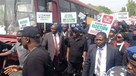 2023 Elections Atiku Pdp Stalwarts Storm Inec Hq Over Results