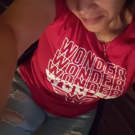 Beanna Lowe Justbea • Threads Say More Beanna Lowe Justbea • Threads Say More