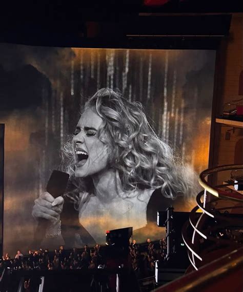 Weekends With Adele Adele Concert Adele Songs Adele Wallpaper