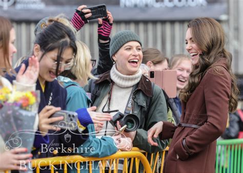 Did The Palace Feature Kate Hugging This Week To Rebut Meghan