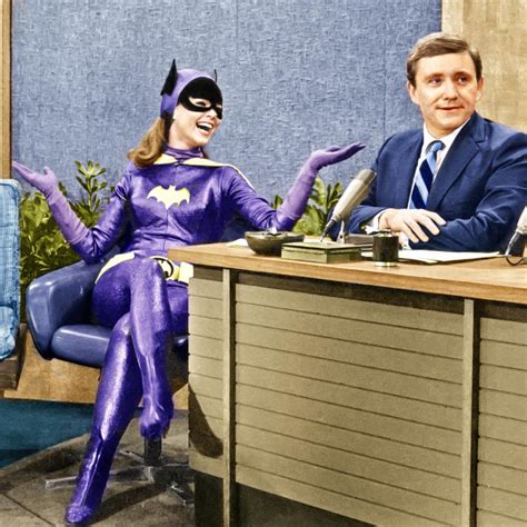 Yvonne Craig Batgirl Meme Fileeartha Kitt Yvonne Craig Batman