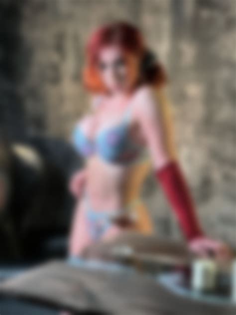 Triss Merigold Sweetiefox The Witcher Rladiesofcosplay