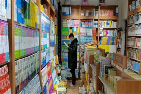 开展扫黄打非专项检查 营造春节良好文化氛围 经营 出版物 市场