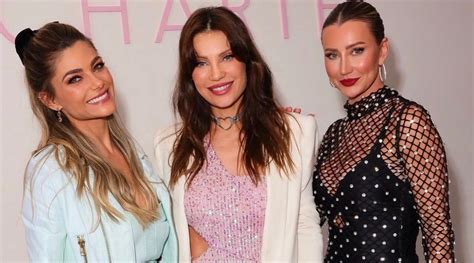 Júlia Pereira Ana Siebert E Flávia Viana Vão A Evento Badalado Em Sp Vírgula