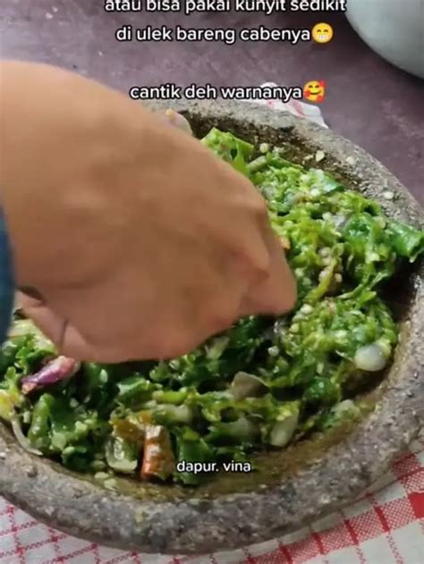 Pakai 2 Bumbu Begini Cara Ulek Sambel Ijo Agar Wangi Dan Tetap
