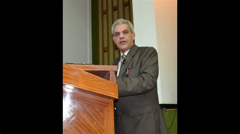 Urology And Nephrology Center Video Library Radical ``cysto Urethrectomy Youtube