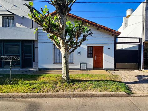 Casa Venta 4 Ambientes 19 Años 300m2 2 Cocheras Salvador Del Carril