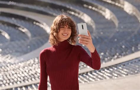 OPPO Reno Z Review Impressive Smartphone Features Set For The Price