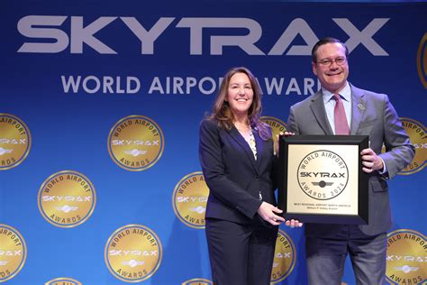Houston Airports Maintains 5 Star Rating At Hobby Airport 4 Star