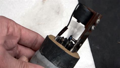 Via HACKADAY 1950s Switching Power Supply Does It Mechanically This