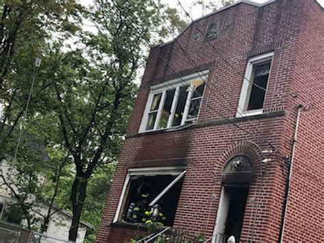 Fdny Responds To House Fire In Tottenville