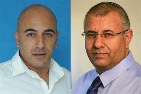 יואל גמליאל ביטל את כל סמכויותיו של אליאב מזגני הנושא בתואר סגן ראש המועצה למרות שהצטרף