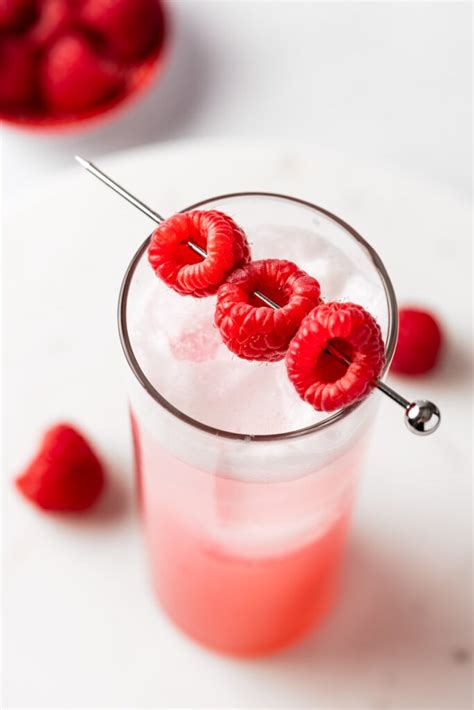 Raspberry Gin Fizz The Best Raspberry Gin Cocktail