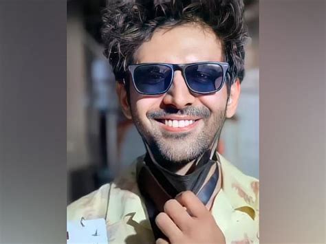 Kartik Aaryan Shares A Glimpse From Satyaprem Ki Katha Night Shoot ThePrint ANIFeed