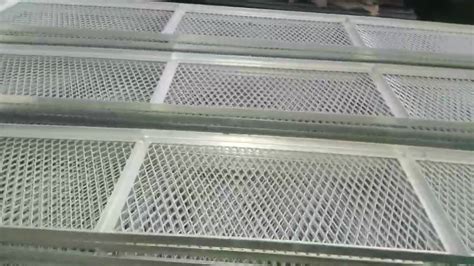 ตะแกรงทางเด ตะแกรงเหล็กฉีกราคาถูก ราคาโรงงาน สตีลแฟคตอรี่