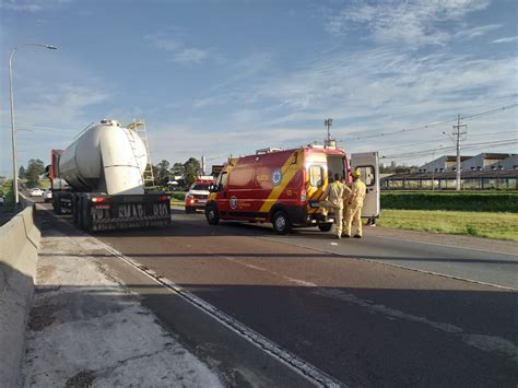 Ciclista Fica Gravemente Ferido Após Ser Atropelado Por Caminhonete No