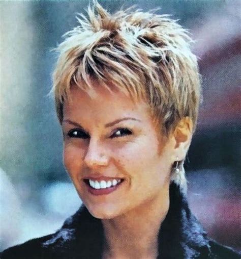 26 Short Choppy Hairstyles For Women Over 60 Hairstyle Catalog