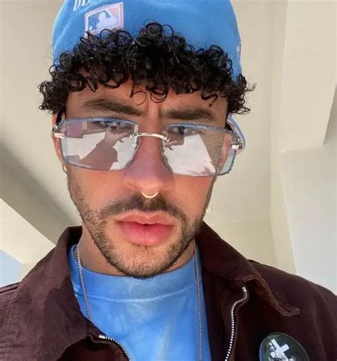 20 Iconic Bad Bunny Haircuts 2025 With Pictures Straightener Lab