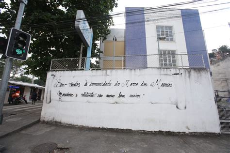 Intenso Tiroteio Assusta Moradores Do Morro Dos Macacos MH Geral