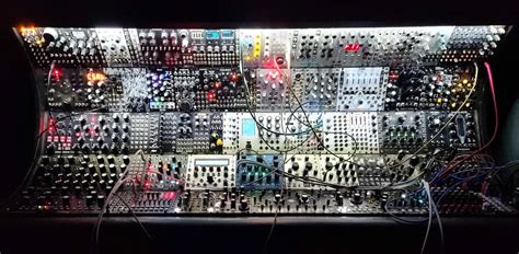 Performing Artist Spotlight Mother Dessicant Knobulism