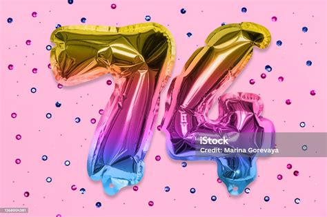 무지개 호일 풍선 번호 스팽글과 분홍색 배경에 숫자 칠네 생일 인사말 카드 0명에 대한 스톡 사진 및 기타 이미지 0명 개념 개체 그룹 Istock