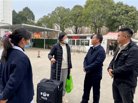 曲靖市中医医院持续推进对口支援帮扶工作医疗服务进行