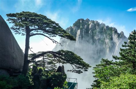 黄山游客连续两天达到限制量 景区急发公告请选择其他旅游线路 改日再来 每经网