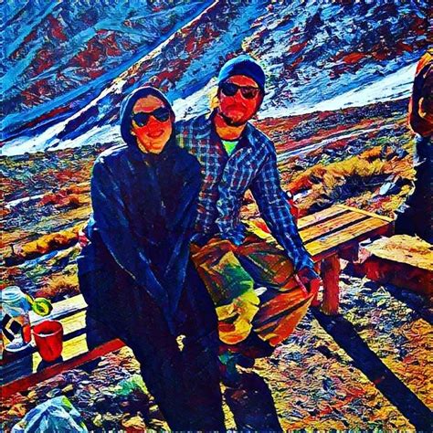 Max And Maria Chillin After Skiarpa Instagram Posts Instagram Derek