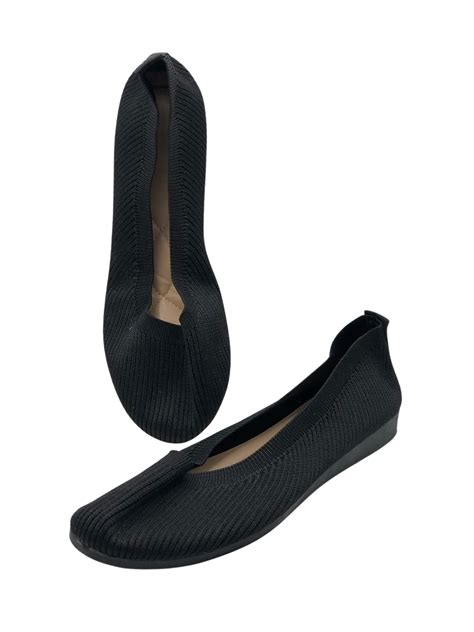 Black Knit Split Toe Shoes Snh Commodities General Trading Llc