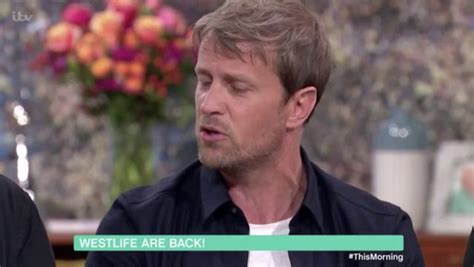 Ed Sheeran Teases Fans About Sex Life And Hints Hes Joined The Mile