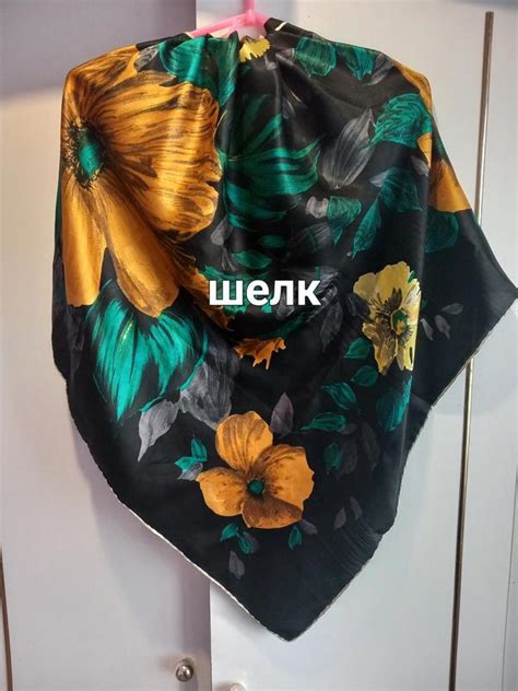 Шовковий поаток хустка дуже гарна — ціна 200 грн у каталозі Шарфи Купити аксесуари за доступною