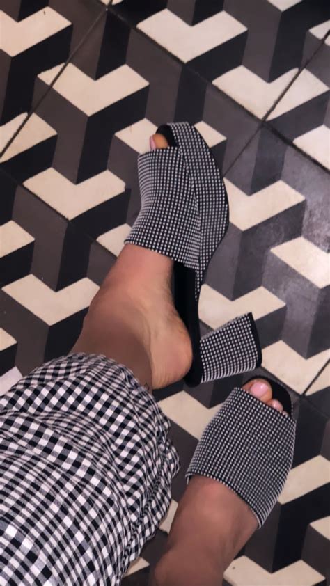 Lydia Nights Feet