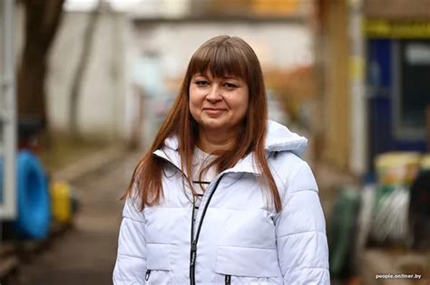 На что вешают белье. Советы по выбору бельевых верёвок и их креплению