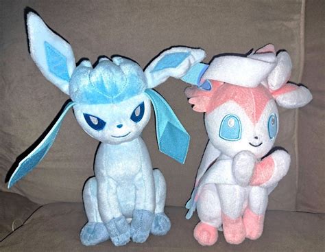 Pokemon Sylveon Plush