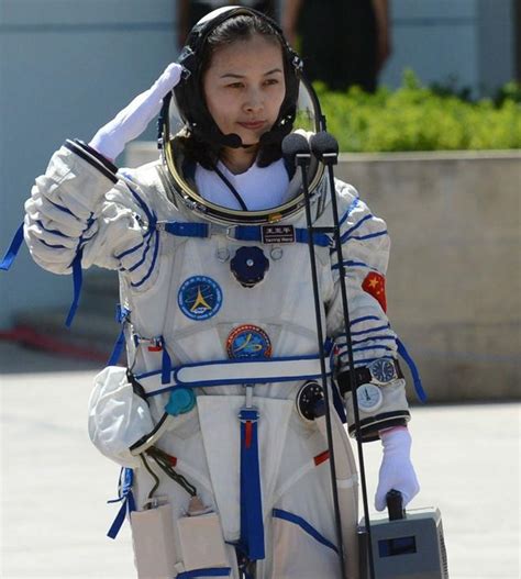 高清大圖：俄羅斯第一美女太空人，顏值堪比中國航天員王亞平 每日頭條