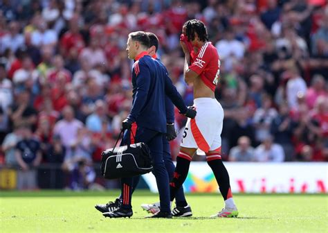 MUTV Pundit Drops Telling Leny Yoro Injury Update Prediction After What