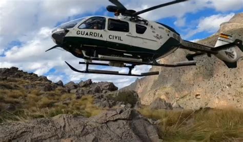 Rescatan En Helicóptero A Un Senderista De 72 Años Que Había Sufrido Un