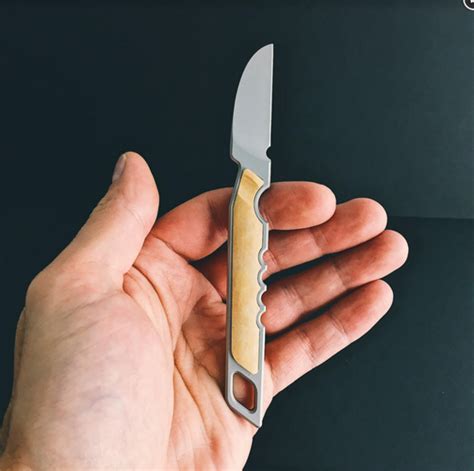 3coil Designs Crane Knife Portable Scalpel And Puna Multitool Core77