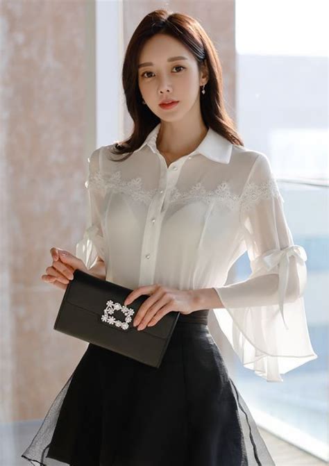 T Nani 히아신스 소매 블라우스 Product Info 사이즈 및 기장수선 없이 피팅한 제품입니다 S55m66