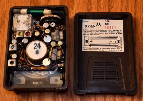 Vintage Motorola Transistor Radio Chassis View Model X24n Am Band