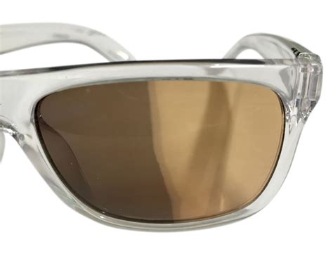 Urban High Definition Photochromic Lens With Assorted Frame Colour