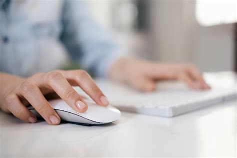 Premium Photo Closeup Woman Using Computer Mouse With Computer Keyboard