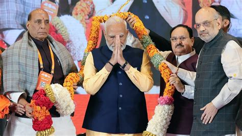 Evening Bulletin March 4 Bjps ‘modi Ka Parivar Pitch Amitabh