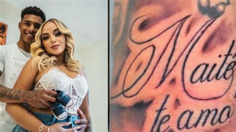 Jogador Vinicius Tobias descobre que bebê homenageada tatuagem não é sua filha