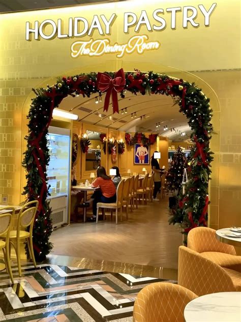 Holiday Pastry เซ็นทรัลเวิลด์ แกลเลอรีที่โพสต์โดย Nooknik Lemon8