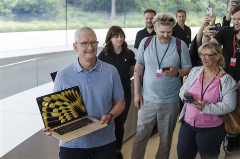 Apple Apresenta Versão Do Iphone Com Ia Nesta Segunda Veja O Que