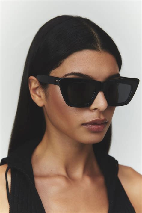 Lori In Gloss Black Beautiful Friend Model Boujee Outfits